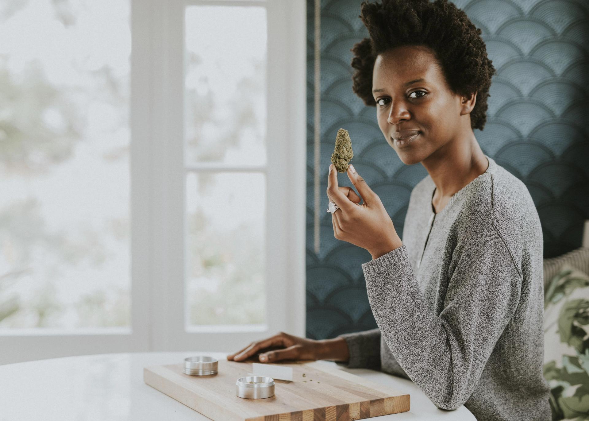 How To Decarb Weed – Steps, Process, Preparing & Storage Tips